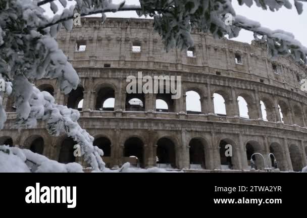 Snow in rome Stock Videos & Footage - HD and 4K Video Clips - Alamy