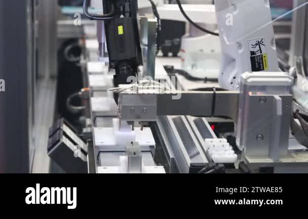 Yamaha advanced robotics automation platform with automatic robot arm ...