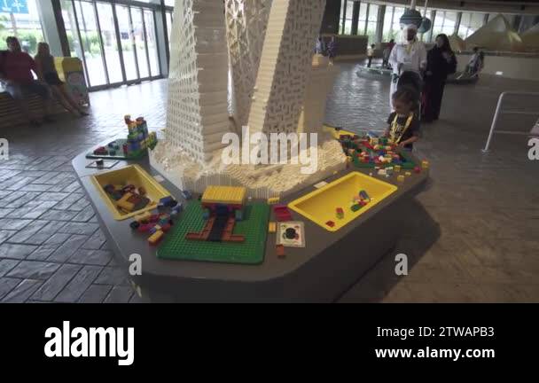 Video game lego Stock Videos & Footage - HD and 4K Video Clips - Alamy