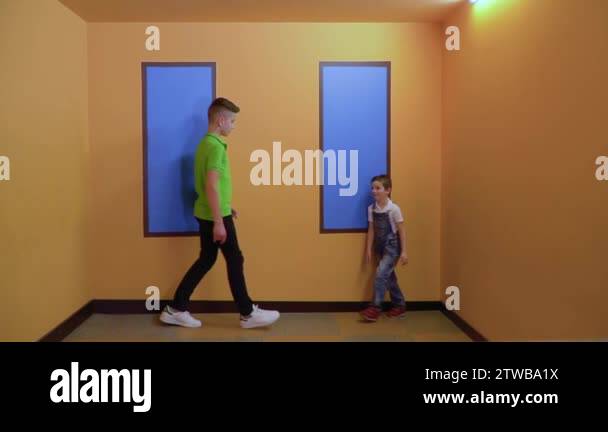 Ames room optical illusion Stock Videos & Footage - HD and 4K Video ...