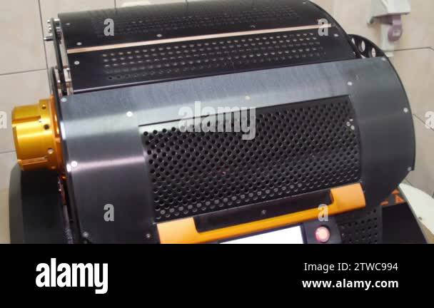 Ferro machine Stock Videos & Footage - HD and 4K Video Clips - Alamy