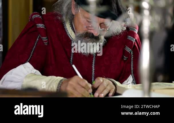 Scholar study Stock Videos & Footage - HD and 4K Video Clips - Alamy