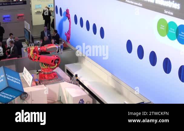 Robotic fair Stock Videos & Footage - HD and 4K Video Clips - Alamy