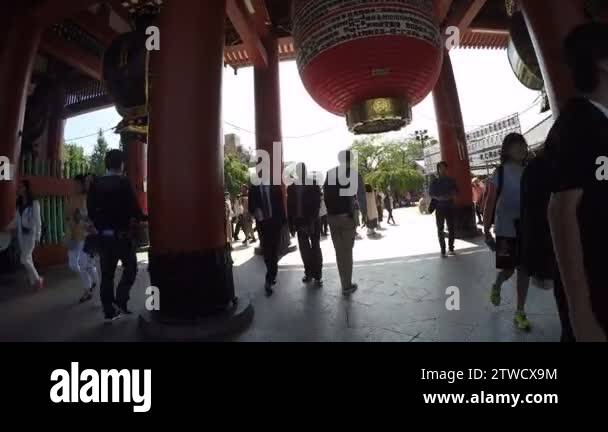 TOKYO, JAPAN - OCTOBER 07, 2016: Unidentified people at the Senso-ji ...