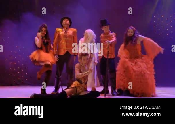 Stage group theatre Stock Videos & Footage - HD and 4K Video Clips - Alamy