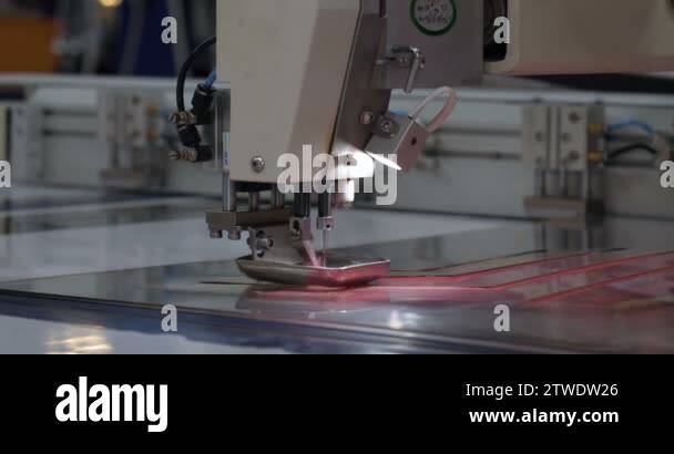 Automatic single head single needle computer embroidery machine ...