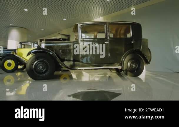 Restored classic autos Stock Videos & Footage - HD and 4K Video Clips ...