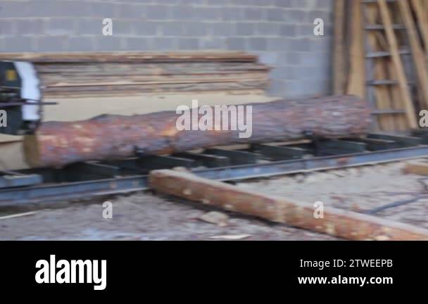 Timber girder Stock Videos & Footage - HD and 4K Video Clips - Alamy