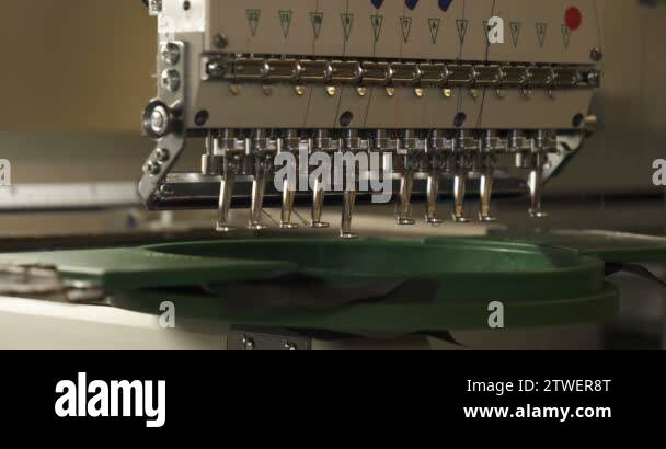 Automatic single head single needle computer embroidery machine ...