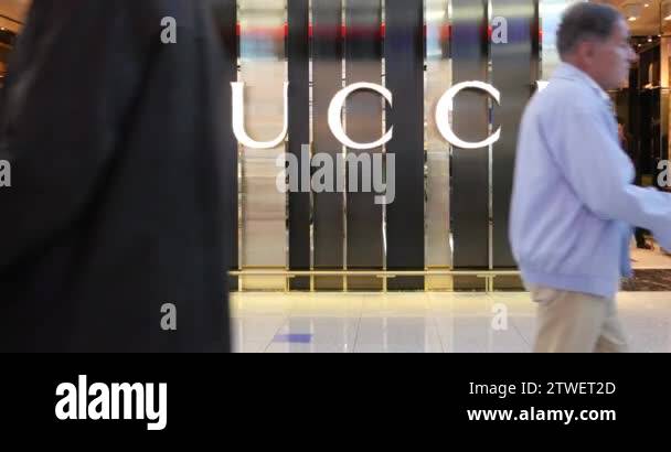 Gucci dubai Stock Videos & Footage - HD and 4K Video Clips - Alamy