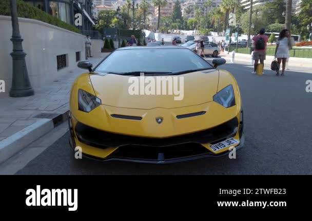 Lamborghini aventador svj roadster Stock Videos & Footage - HD and 4K ...