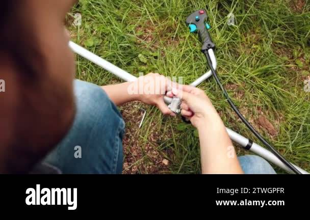 Hexagonal knot Stock Videos & Footage - HD and 4K Video Clips - Alamy