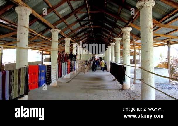 Southeast asia myanmar burma market inlay lake Stock Videos & Footage ...