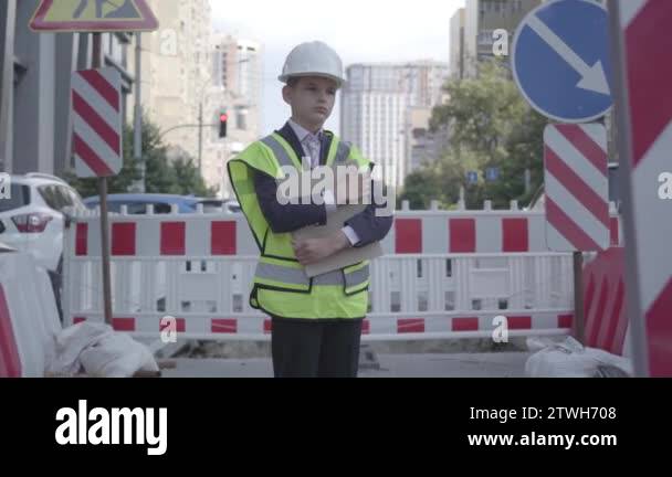 Helmet signs Stock Videos & Footage - HD and 4K Video Clips - Alamy