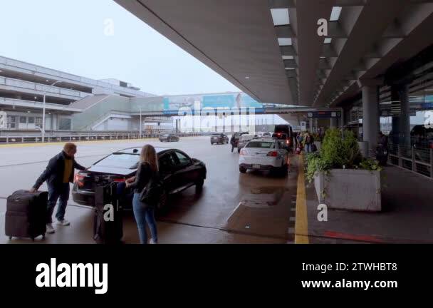 Passenger drop Stock Videos & Footage - HD and 4K Video Clips - Alamy
