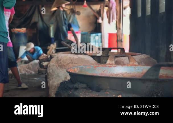 Metal shack house Stock Videos & Footage - HD and 4K Video Clips - Alamy