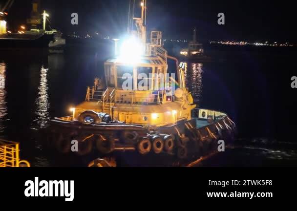 Tugboat pier Stock Videos & Footage - HD and 4K Video Clips - Alamy