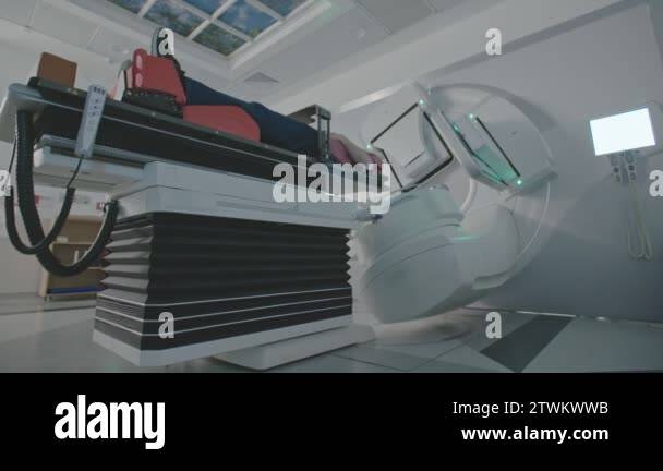 Radiotherapy room Stock Videos & Footage - HD and 4K Video Clips - Alamy