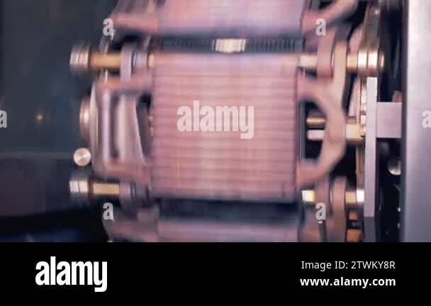 Wafer machine Stock Videos & Footage - HD and 4K Video Clips - Alamy