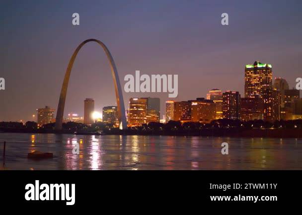 Gateway arch night st Stock Videos & Footage - HD and 4K Video Clips ...