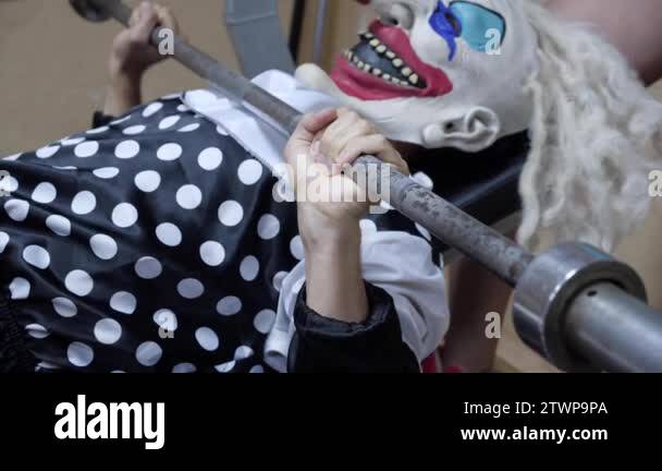 Metal bench press Stock Videos & Footage - HD and 4K Video Clips - Alamy