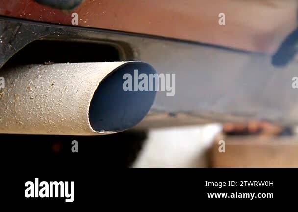 Car smoke exhaust Stock Videos & Footage - HD and 4K Video Clips - Alamy