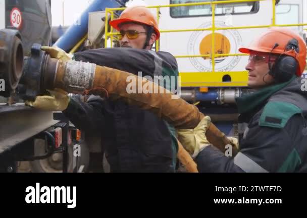 Rotate pipe Stock Videos & Footage - HD and 4K Video Clips - Alamy