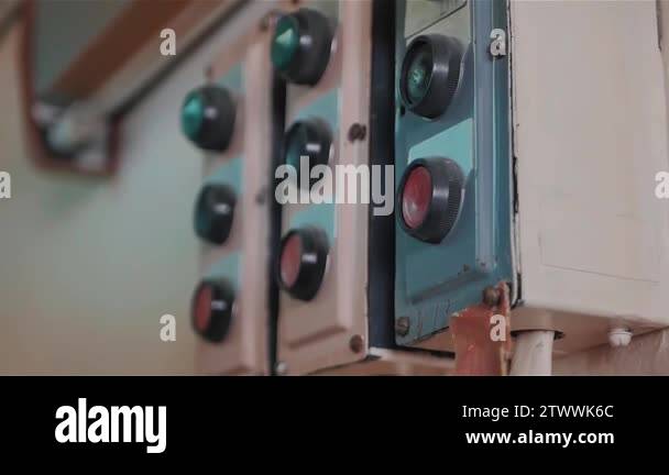 Retro appliances Stock Videos & Footage - HD and 4K Video Clips - Alamy