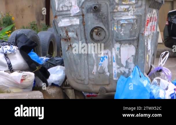 Dustbin men bin bags Stock Videos & Footage - HD and 4K Video Clips - Alamy