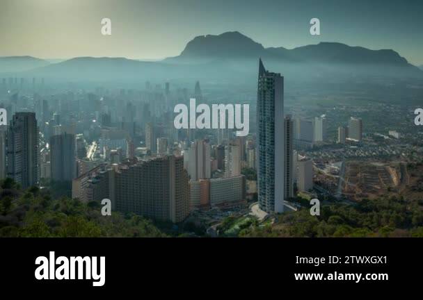 High rise skyline Stock Videos & Footage - HD and 4K Video Clips - Alamy