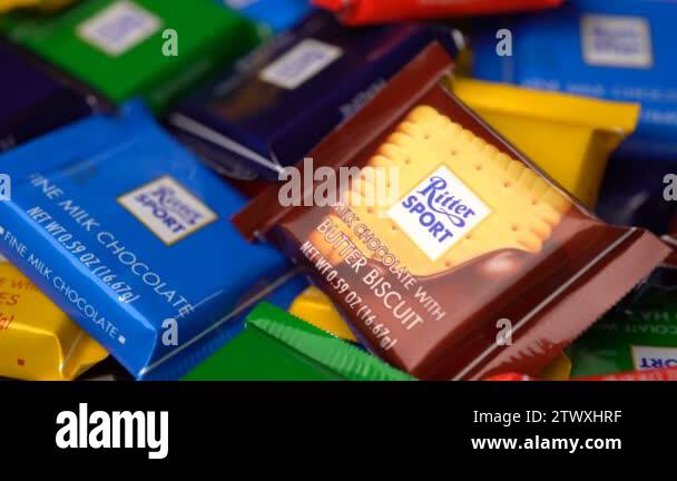 Mini chocolate pack Stock Videos & Footage - HD and 4K Video Clips - Alamy