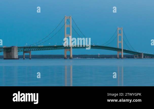 Mackinac Bridge between Michigan's upper and lower Peninsulas Stock ...