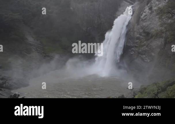 Dunhinda Falls is a waterfall located about 5 kilometres from Badulla town in Sri Lanka.The ...