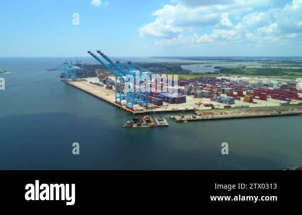 Apm terminals Stock Videos & Footage - HD and 4K Video Clips - Alamy