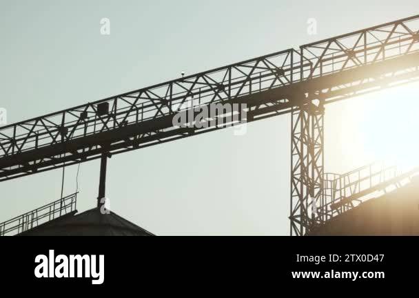 Steel frame structures Stock Videos & Footage - HD and 4K Video Clips ...