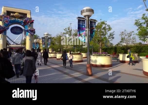 Universal studios signs Stock Videos & Footage - HD and 4K Video Clips ...