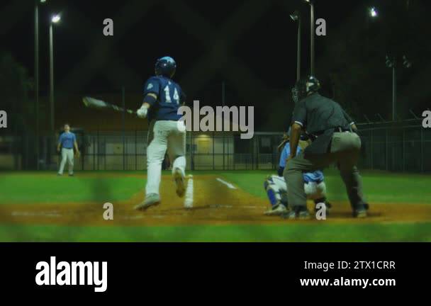 Scoring run baseball Stock Videos & Footage - HD and 4K Video Clips - Alamy