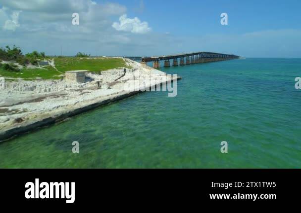 Broken bridges Stock Videos & Footage - HD and 4K Video Clips - Alamy