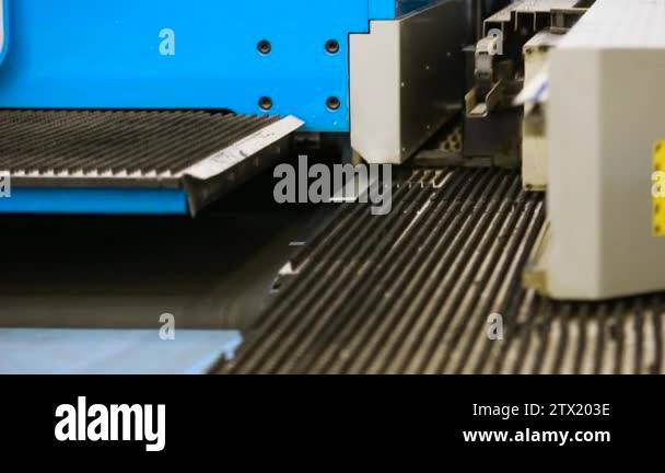 Cutting aluminum sheet with scissors for air conditioning and ...