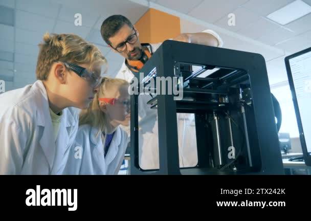 Lab children Stock Videos & Footage - HD and 4K Video Clips - Alamy