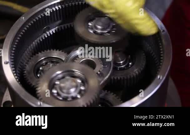 Heavy industry - Electric motor assembling, how it made. A motor that ...