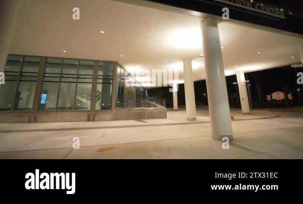 Ballroom entrance Stock Videos & Footage - HD and 4K Video Clips - Alamy