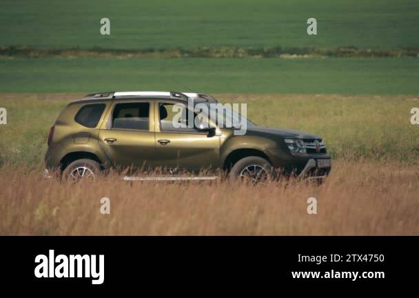 Dacia duster Stock Videos & Footage - HD and 4K Video Clips - Alamy