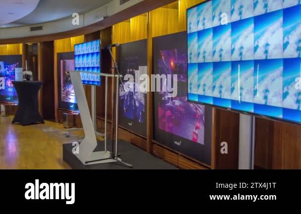 Nowadays modern exibition about different sizes of screens in a nice ...