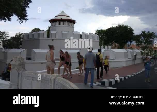 Bangkok white fort Stock Videos & Footage - HD and 4K Video Clips - Alamy