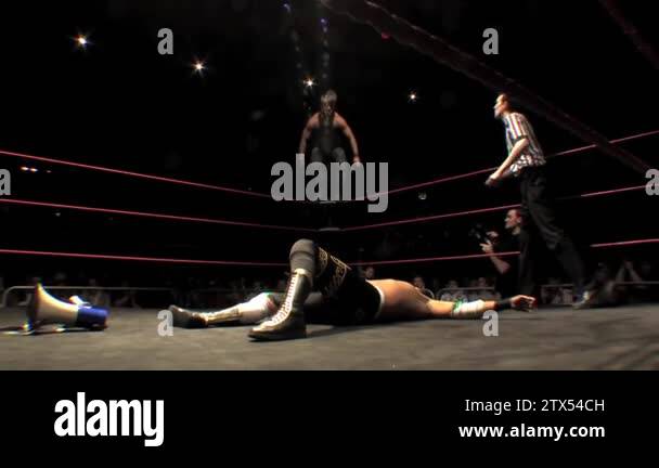 Rope drop Stock Videos & Footage - HD and 4K Video Clips - Alamy