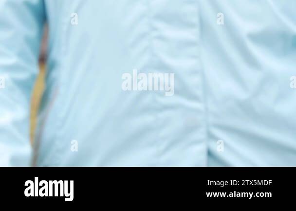 Demonstration of 2 different types of stick tips for nordic walking ...