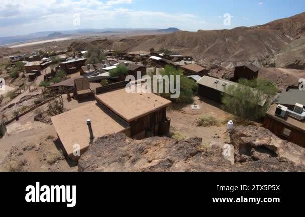 Calico california Stock Videos & Footage - HD and 4K Video Clips - Alamy