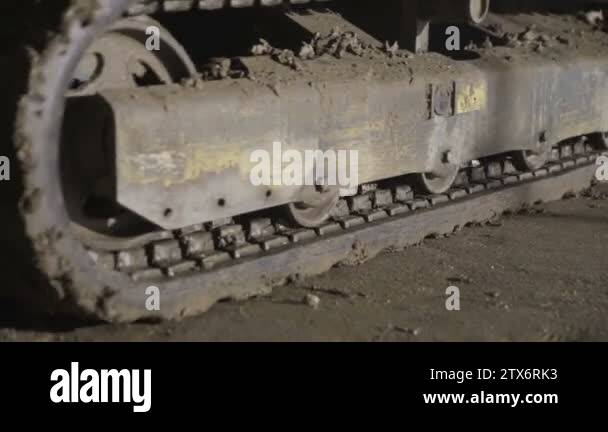 Continuous track Stock Videos & Footage - HD and 4K Video Clips - Alamy