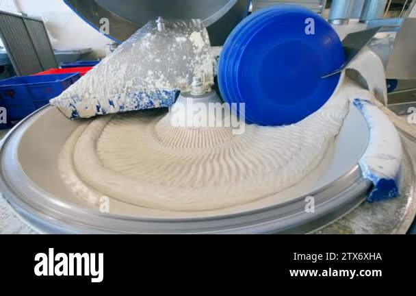 Mass food production Stock Videos & Footage - HD and 4K Video Clips - Alamy